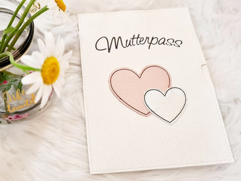 Stickzeit - Blanko Mutterpass-Einschiebhülle - ITH-Stickdatei
